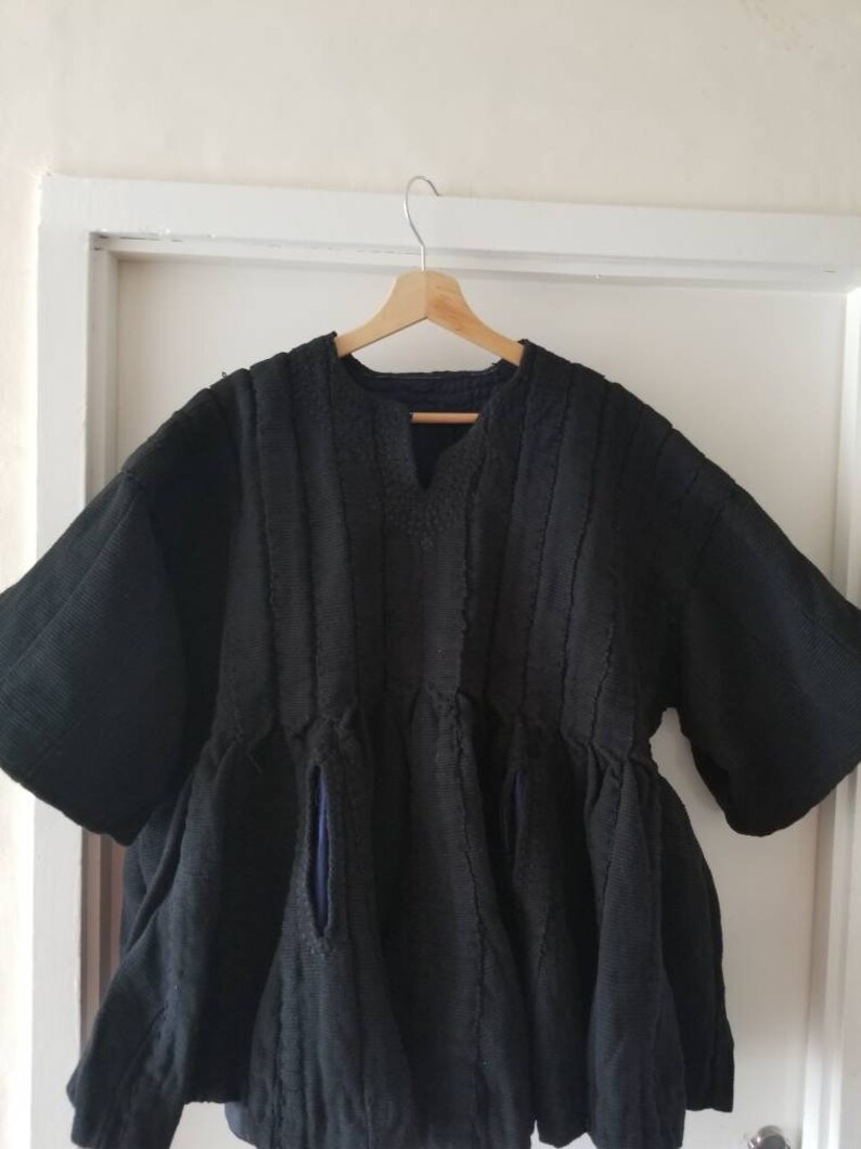Short Sleeve Black Northern Ghana Men Hand Woven Traditional Smock ...
