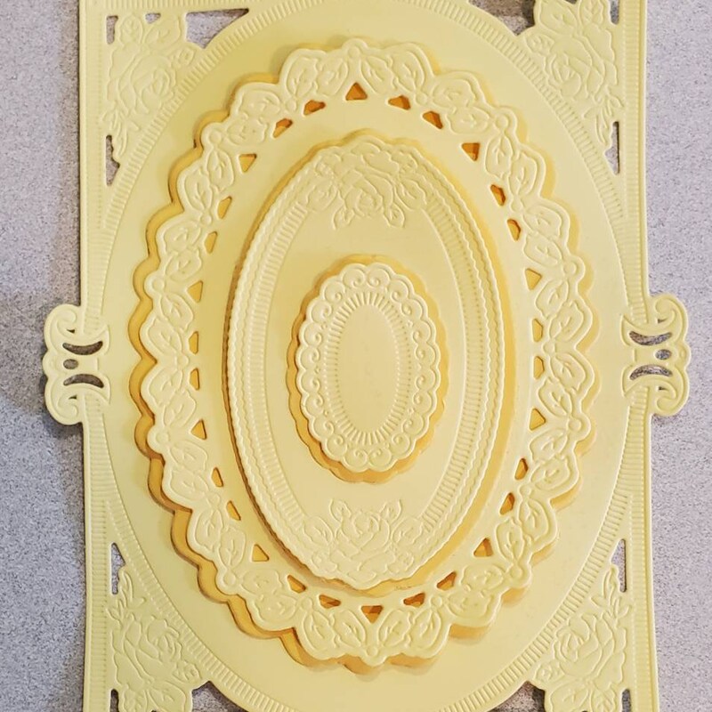 Anna Griffin Fancy French Frame Die - Etsy