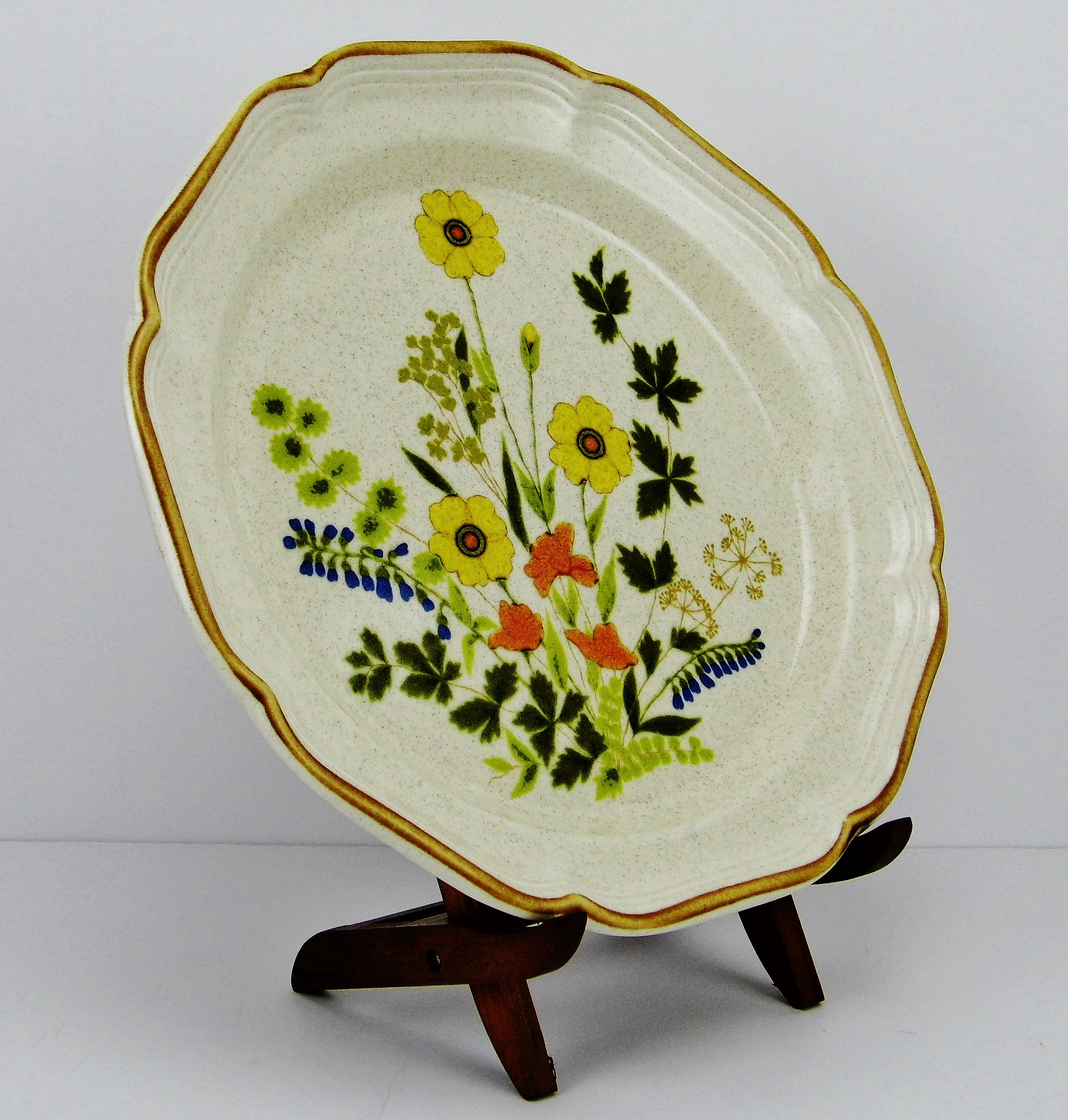 5-piece Mikasa Garden Club FRESH FLORAL Pattern Vintage 1970's ...