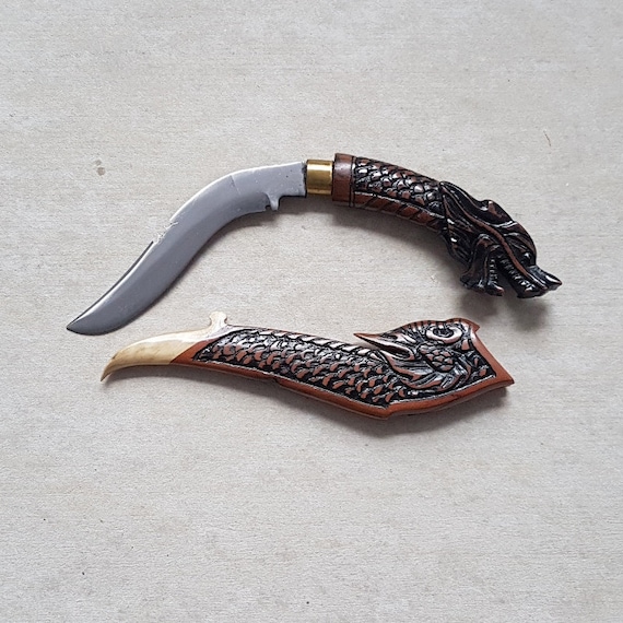 Traditional Karambit