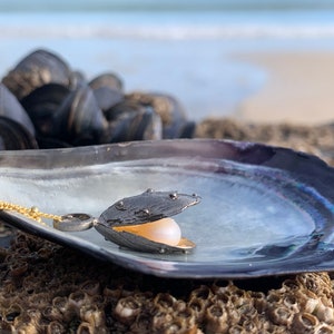 Little Mussel Pendant, Solid Silver Jewellery, Marine Life Jewellery ...