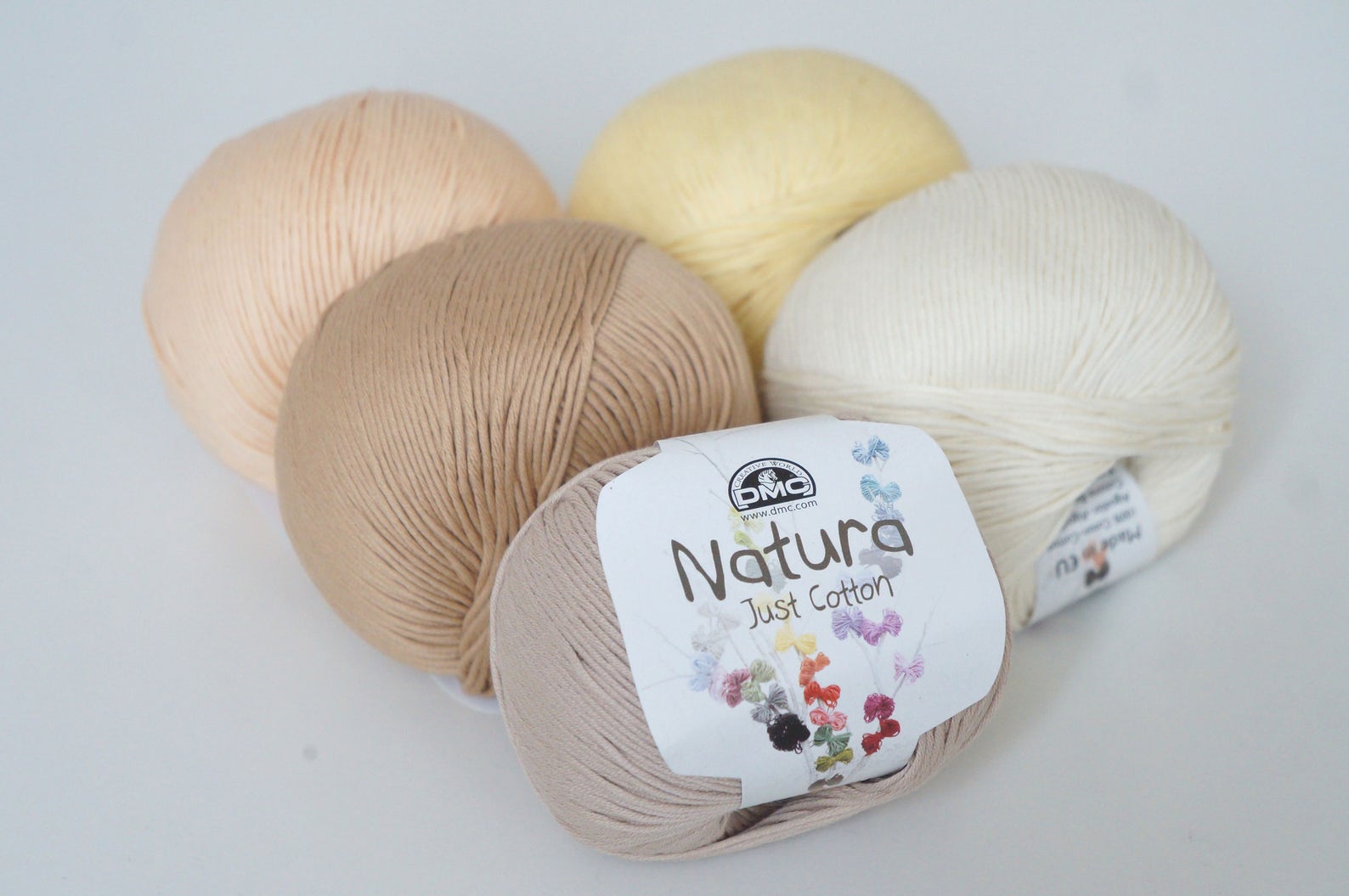 DMC Natura Just Cotton Yarn a Set of 5 Skeins Crochet Yarn - Etsy