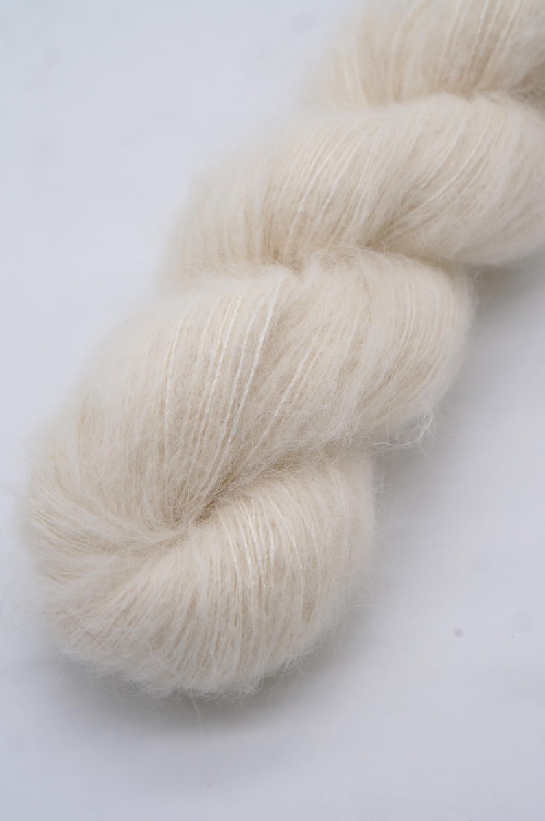 Fio de lantejoulas sem tingimento, uma mistura de lã de alpaca bebê ...