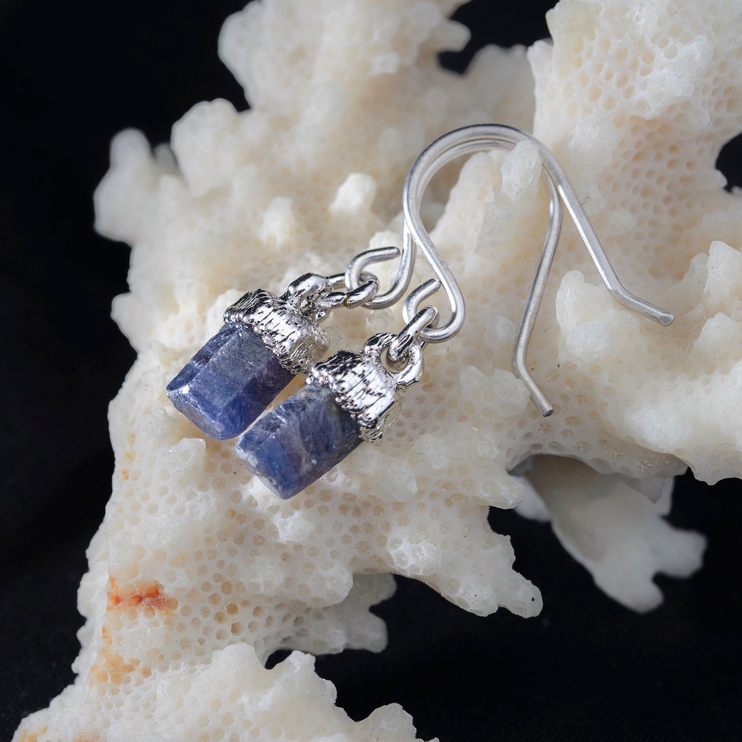 Blue Sapphire corundum Earrings, Raw Crystal Plated Rhodium - Etsy