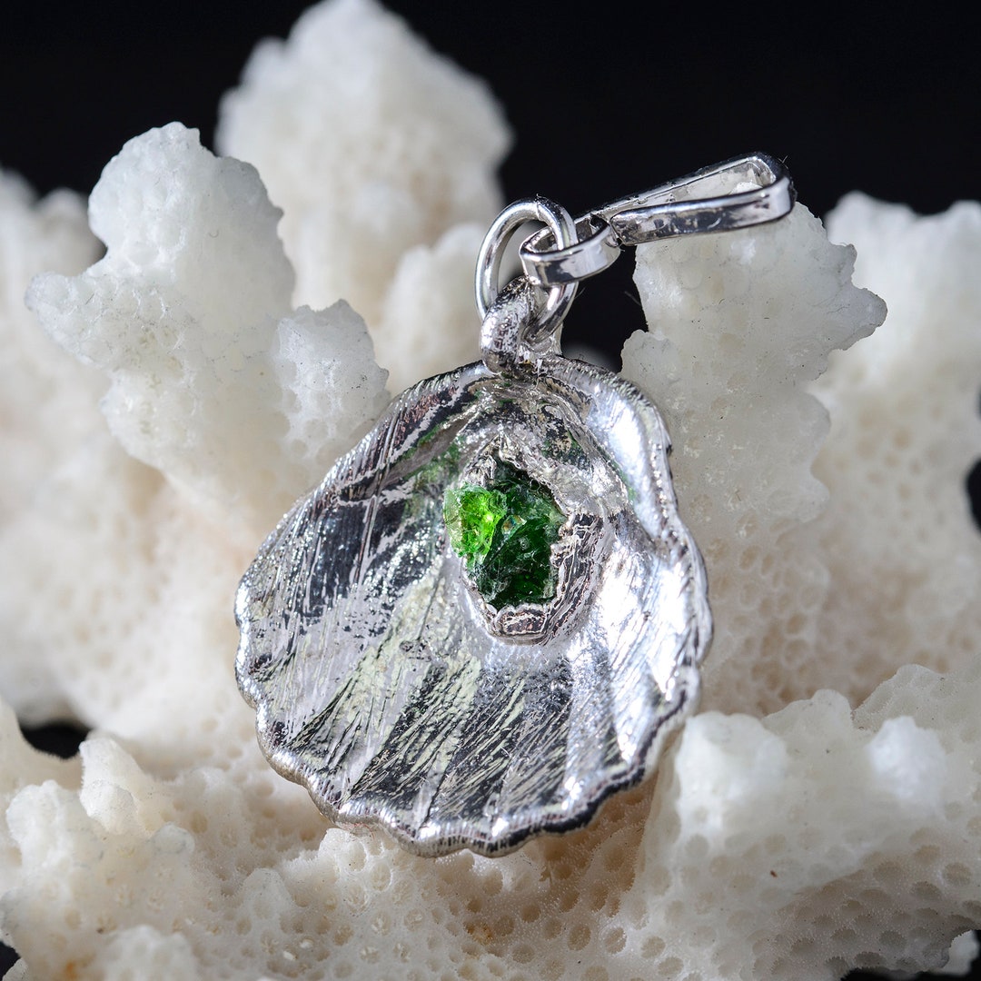 Real Natural Shell Electroformed With Pure Rhodium Finishing Raw Chrome ...