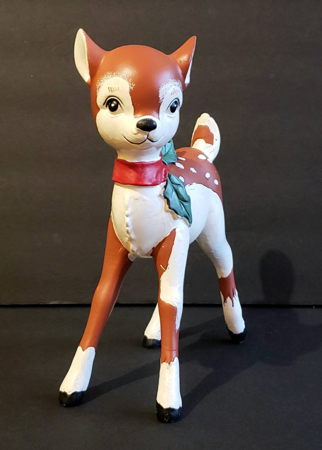 Vintage Style Christmas Spotted Reindeer Decoration, Red Ribbon & Holly ...