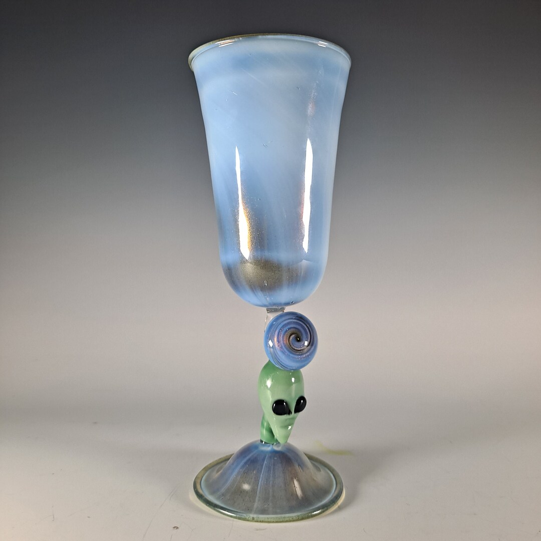 Special Edition, Alien Head Wine Glass - Etsy