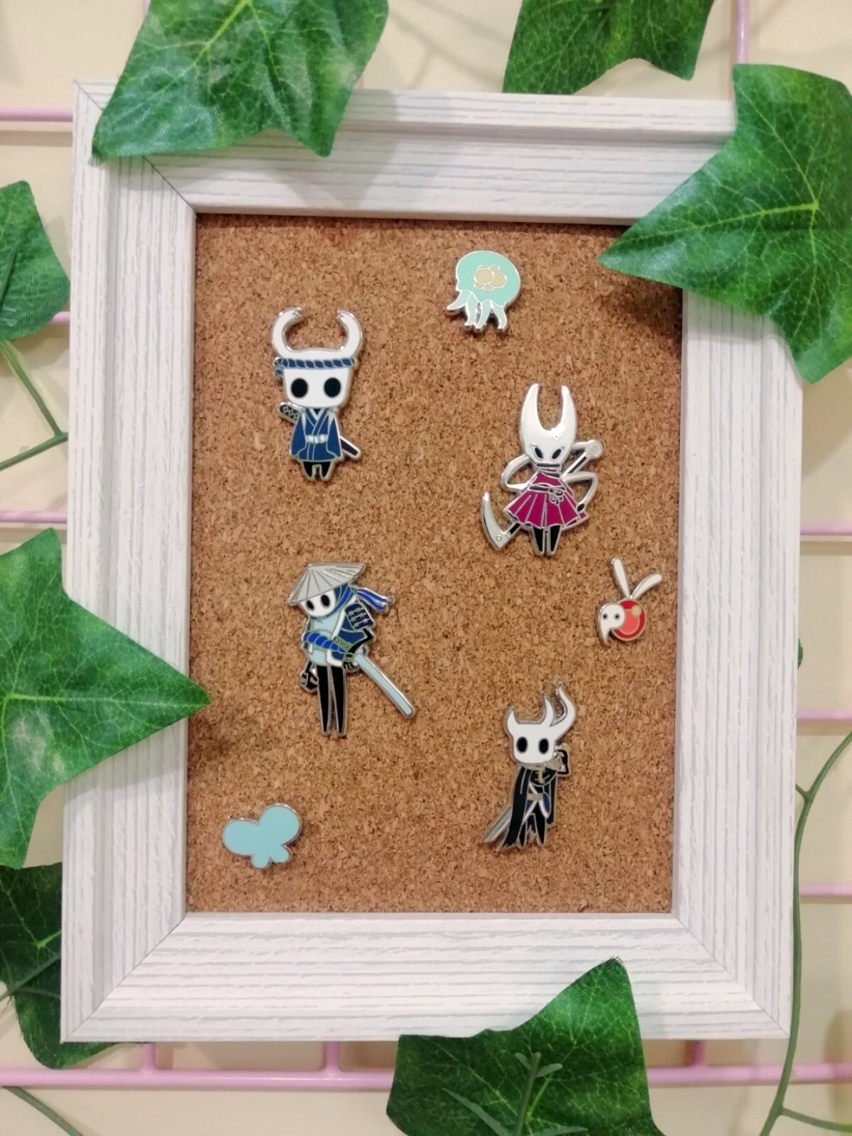 Hollow Samurai Pins Hard Enamel Pin Set Little Ghost - Etsy