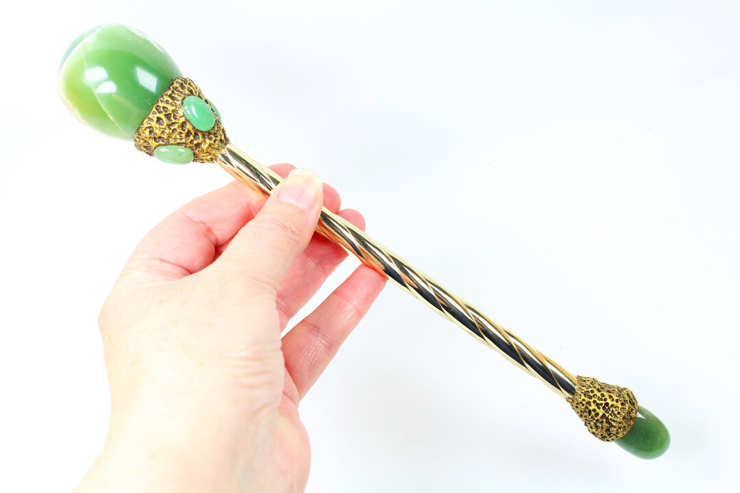 Jade Crystal Magic Wand, Jade Crystal Wand, Heart Chakra Healing Wand ...