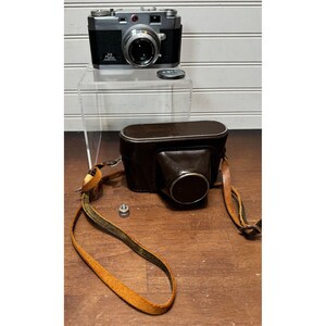 Vtg Kuribayashi Petri 35 Color Corrected Super 2.8 35mm Camera W/ Leather Case great Gift Idea ...