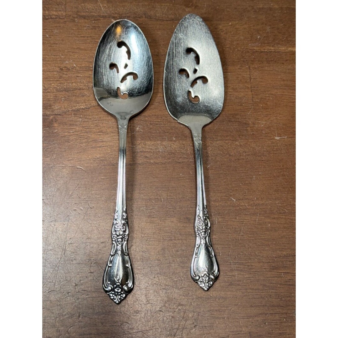 Oneida HH Distinction Deluxe KENNETT SQUARE Slotted Serving Spoon & Pie ...