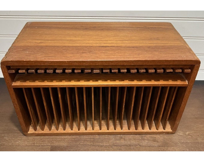 Vintage Mid Century Modern Teak Wood 20 CD Storage Display Wall Mount ...