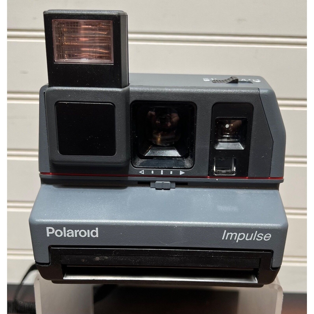 Polaroid Impulse 600 Plus Instant Film Camera Vintage UNTESTED *great ...