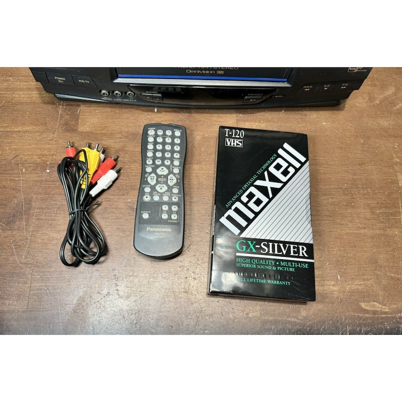 Panasonic PV-V4540 VCR VHS 4 Head Omnivision Hi-fi Blue Line W/ Remote ...