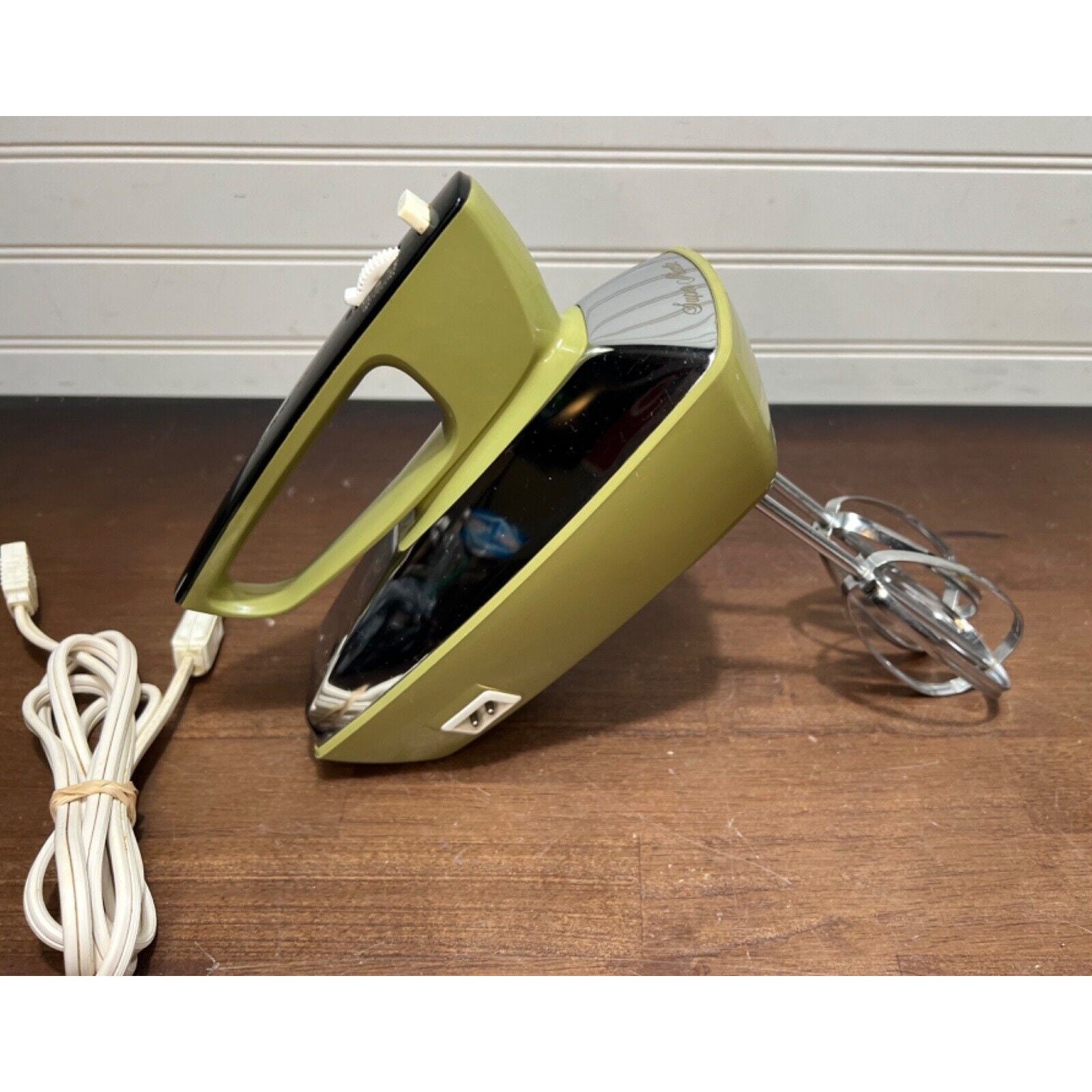 Vintage Scovill Hamilton Beach Super Mixette Hand Mixer Model 79-1 ...