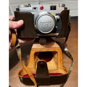Vtg Kuribayashi Petri 35 Color Corrected Super 2.8 35mm Camera W/ Leather Case great Gift Idea ...