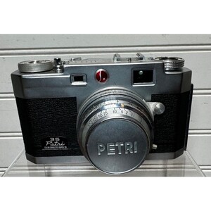 Vtg Kuribayashi Petri 35 Color Corrected Super 2.8 35mm Camera W/ Leather Case great Gift Idea ...