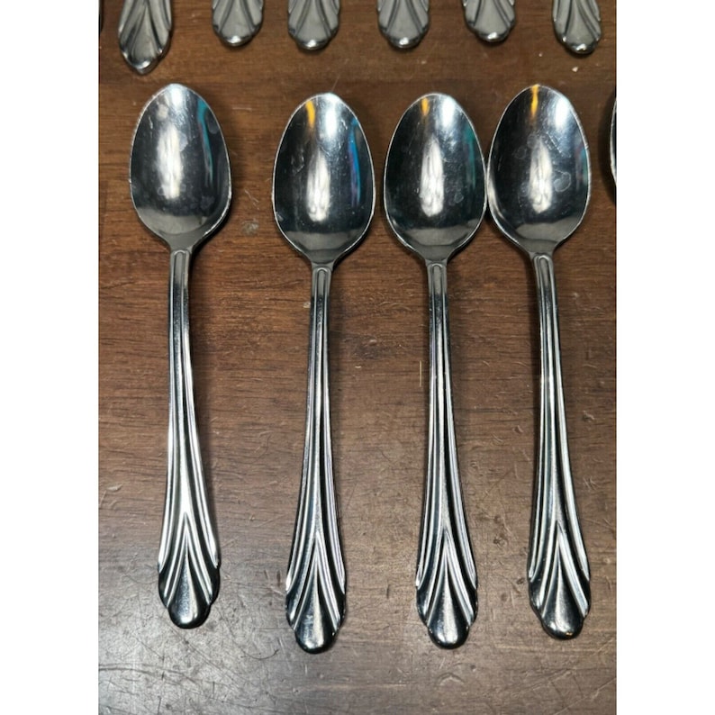 Hampton Silversmiths Stainless Steel IMPRESSIONS MIRROR Flatware Lot of ...