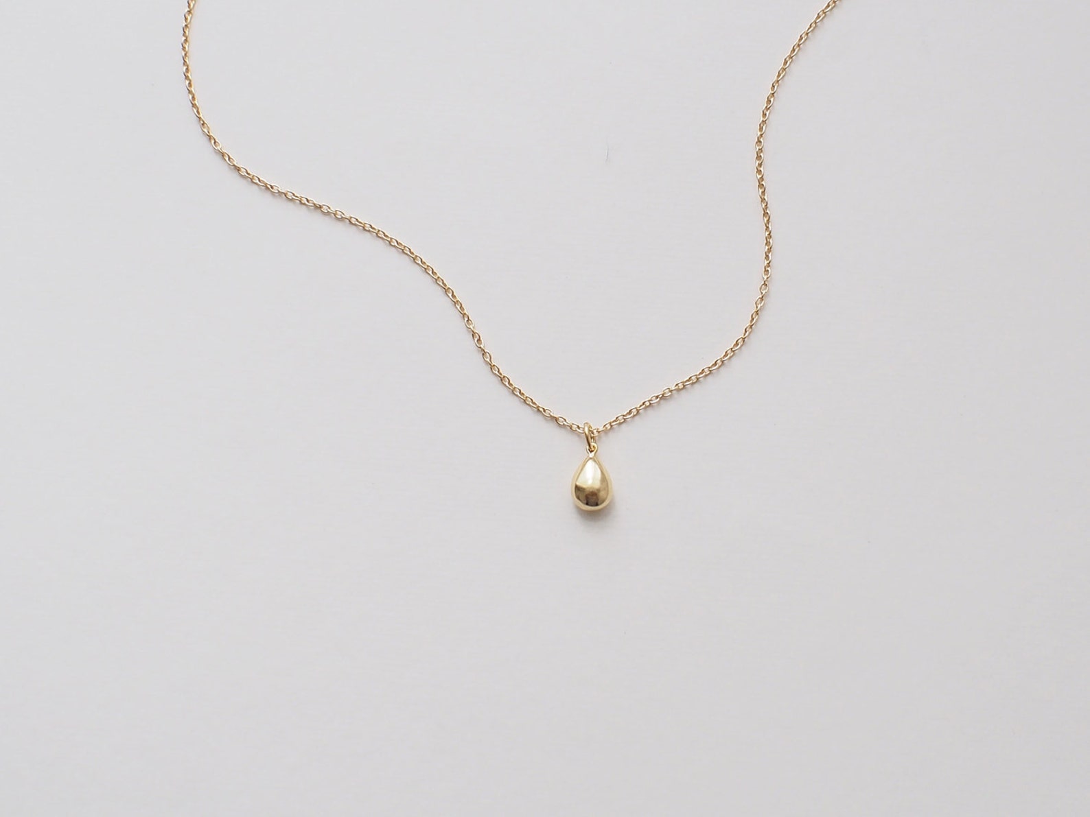 Tiny Gold Drop Necklace Dainty Teardrop Necklace Delicate - Etsy