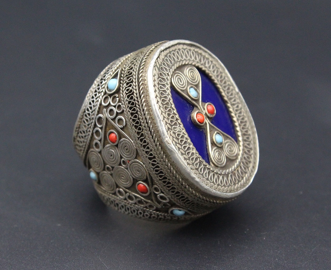 Vintage Old Uzbek Silver Ring, Vintage Ring, Large Carved Ring, Ethnic Tribal Ring Size 8 US ...