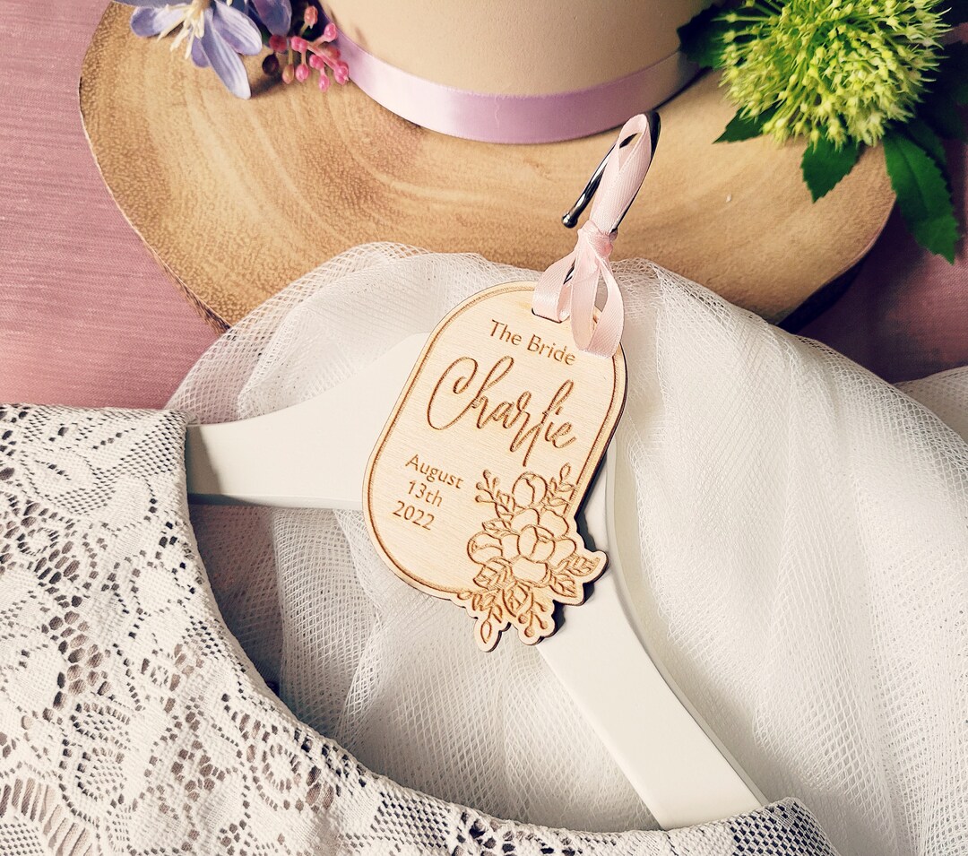 Personalised Bride Wedding Dress Tag Bridal Party Bridesmaids Hanger ...