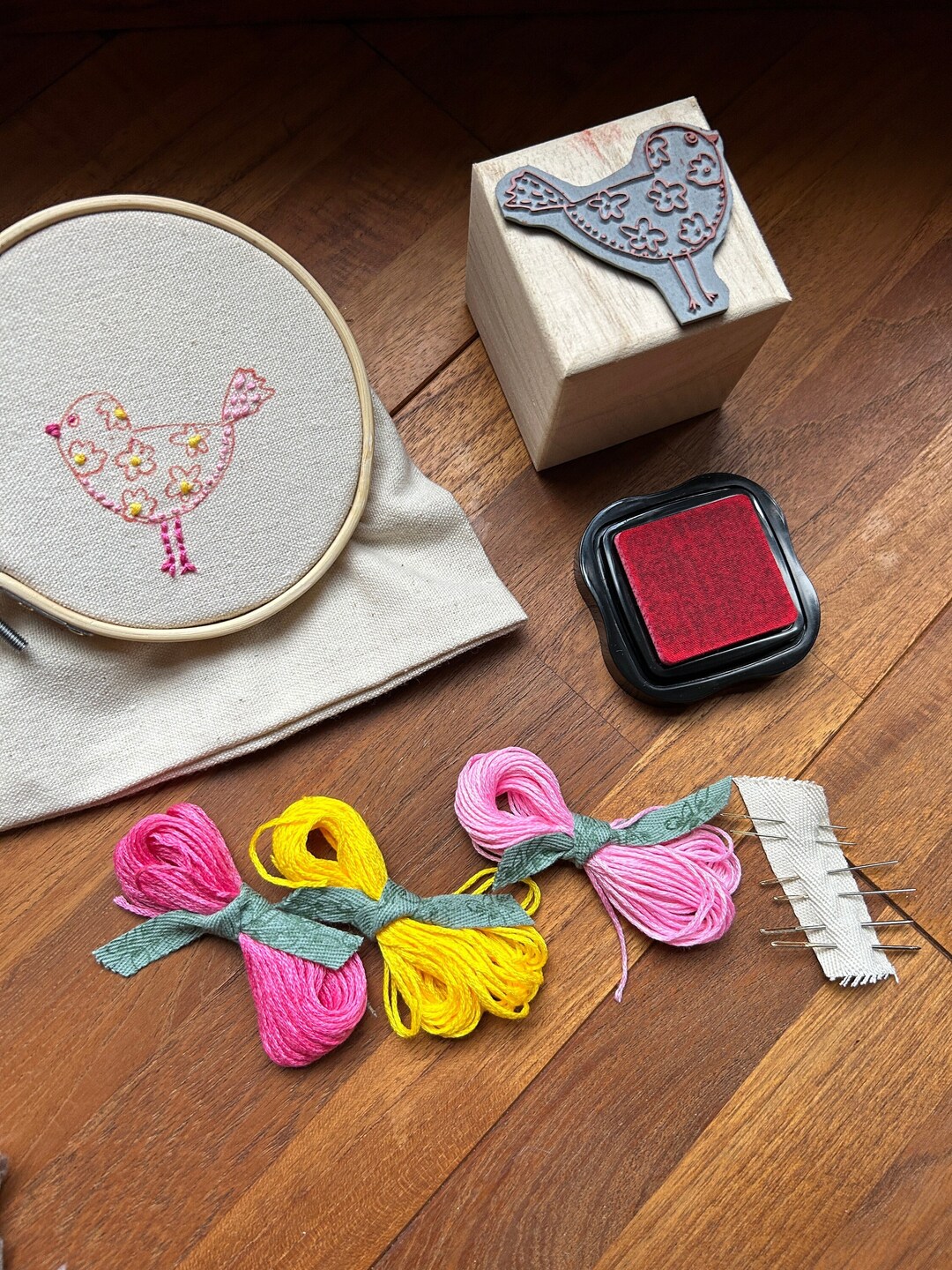 Kit for Embroidery With Hen Motif, Embroidery Stamp Kit, Hand ...