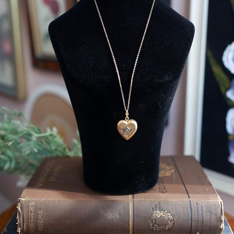 Vintage Heart Locket - Etsy