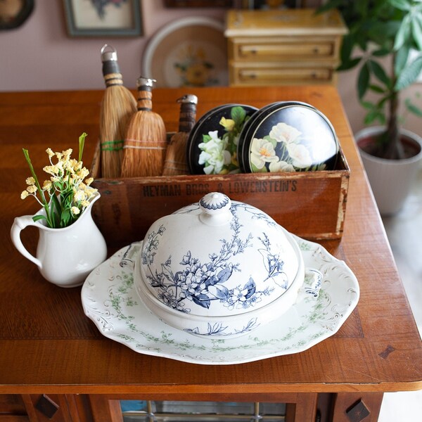 Blue Transferware - Etsy