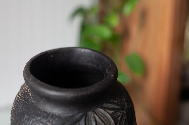 Vintage Black Vase With Birds- Orange and Black Vase-vintage Birds ...