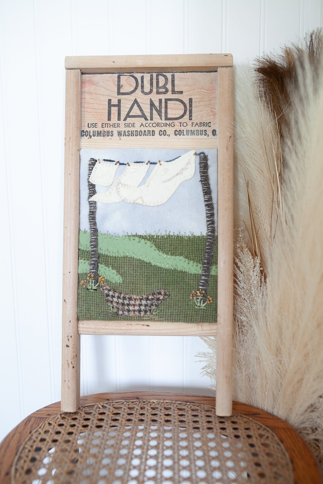 Vintage Washboard Dubl Handi With Wool Applique Scene Laundry Room ...