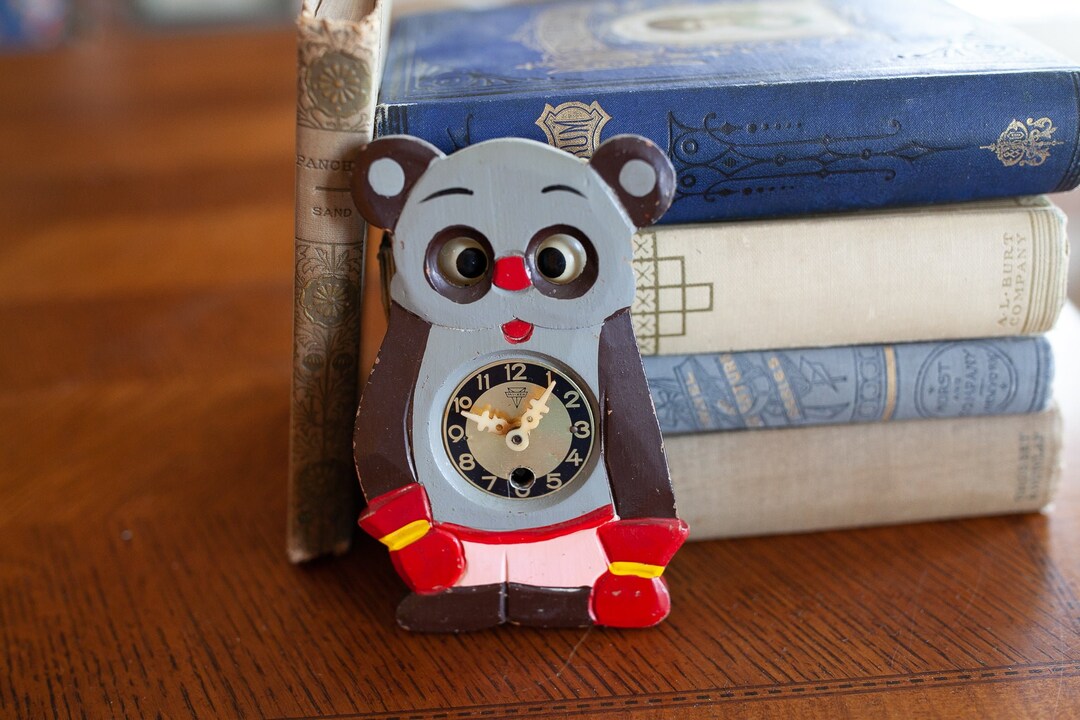Vintage Bear Clock-mi-ken Moving Eyes Clock - Etsy