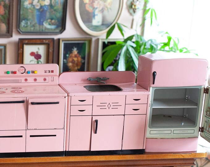 Vintage Pink Sink- Tin Sink- Pink Sink - Pink Kitchen -wolverine- Toy ...