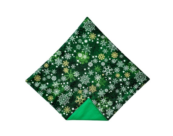 Handmade Pocket Square Christmas Green and Gold Snowflake | Etsy