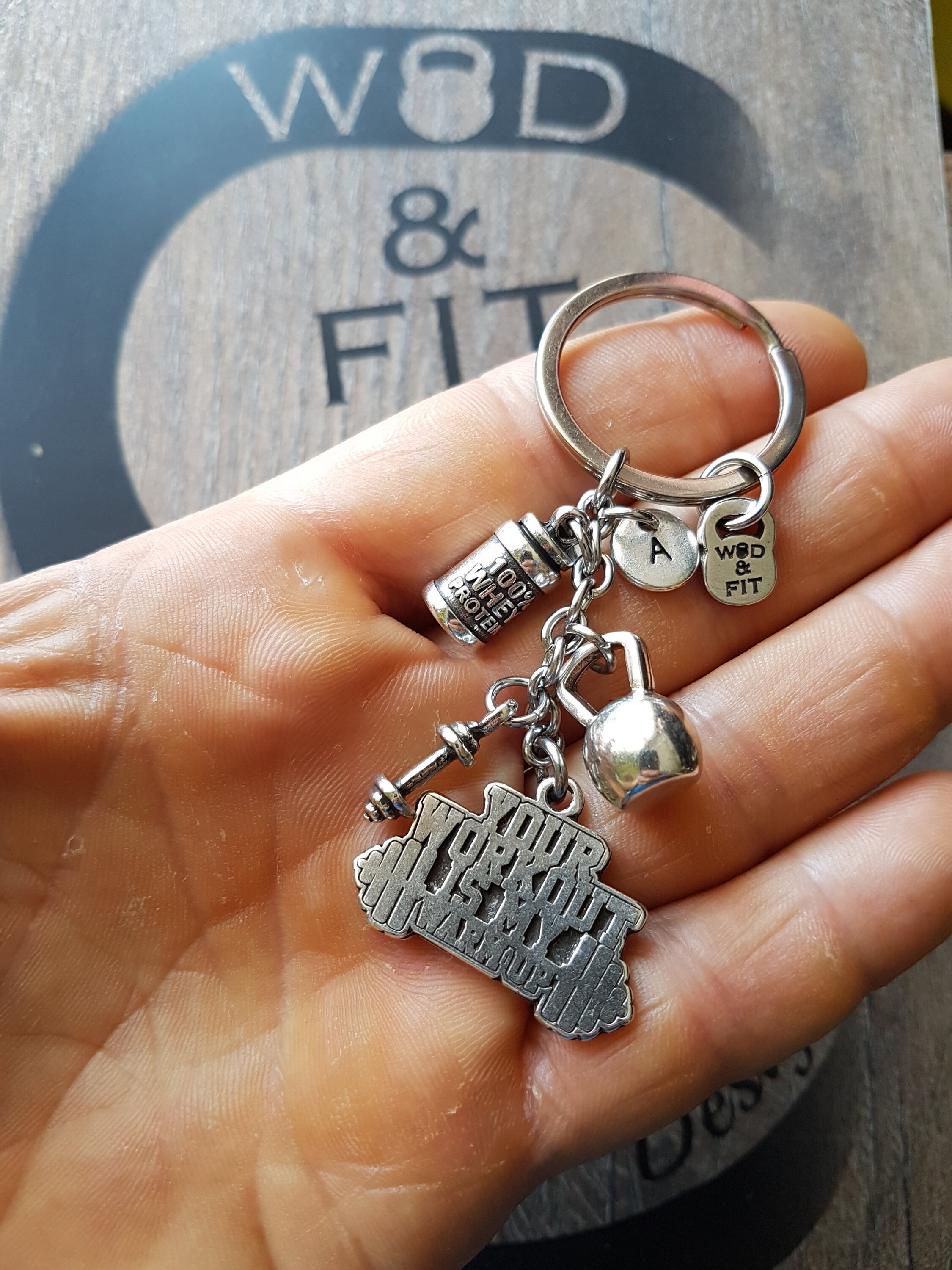 Keychain Arnold 100% Whey Protein, FitPlate Workout,Kettlebell,Barbell ...