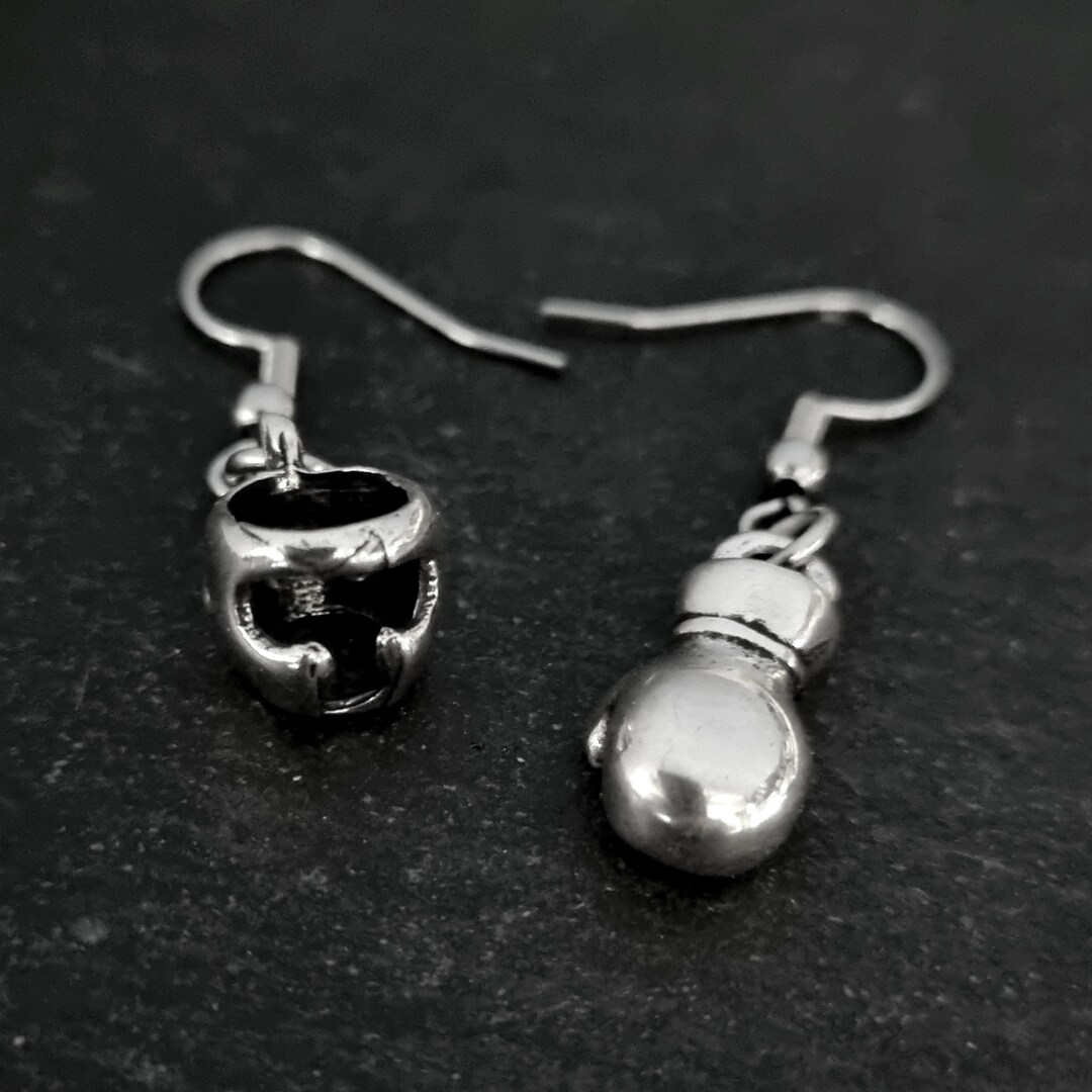 Punch up Your Look With These Boxing Gloves Earrings - Headgear · Ideal ...