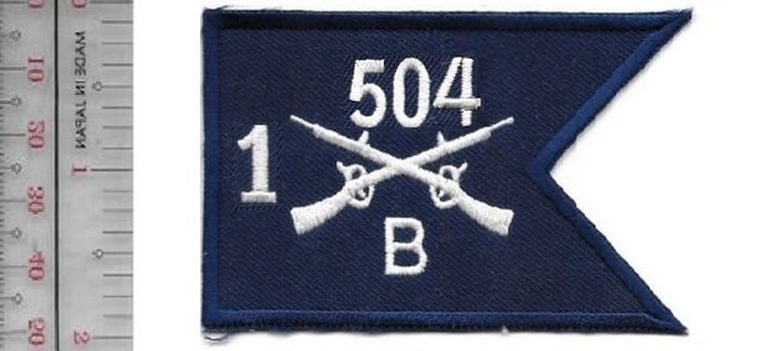 US Army 82nd Airborne Division 504th Parachute Infantry Regiment 1st ...