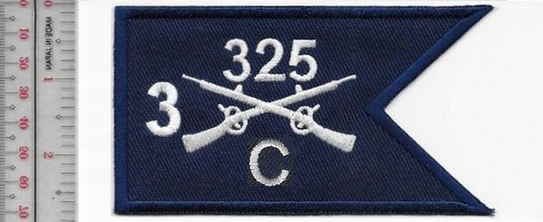 US Army 82nd Airborne Division 325th Parachute Infantry Regiment 3rd ...