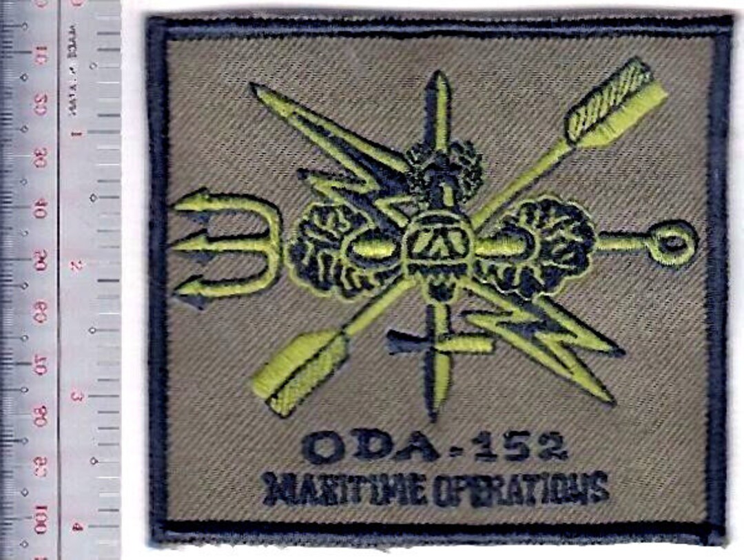 Green Beret US Army 1st Special Forces Gp Airborne Combat Diver ODA-152 ...