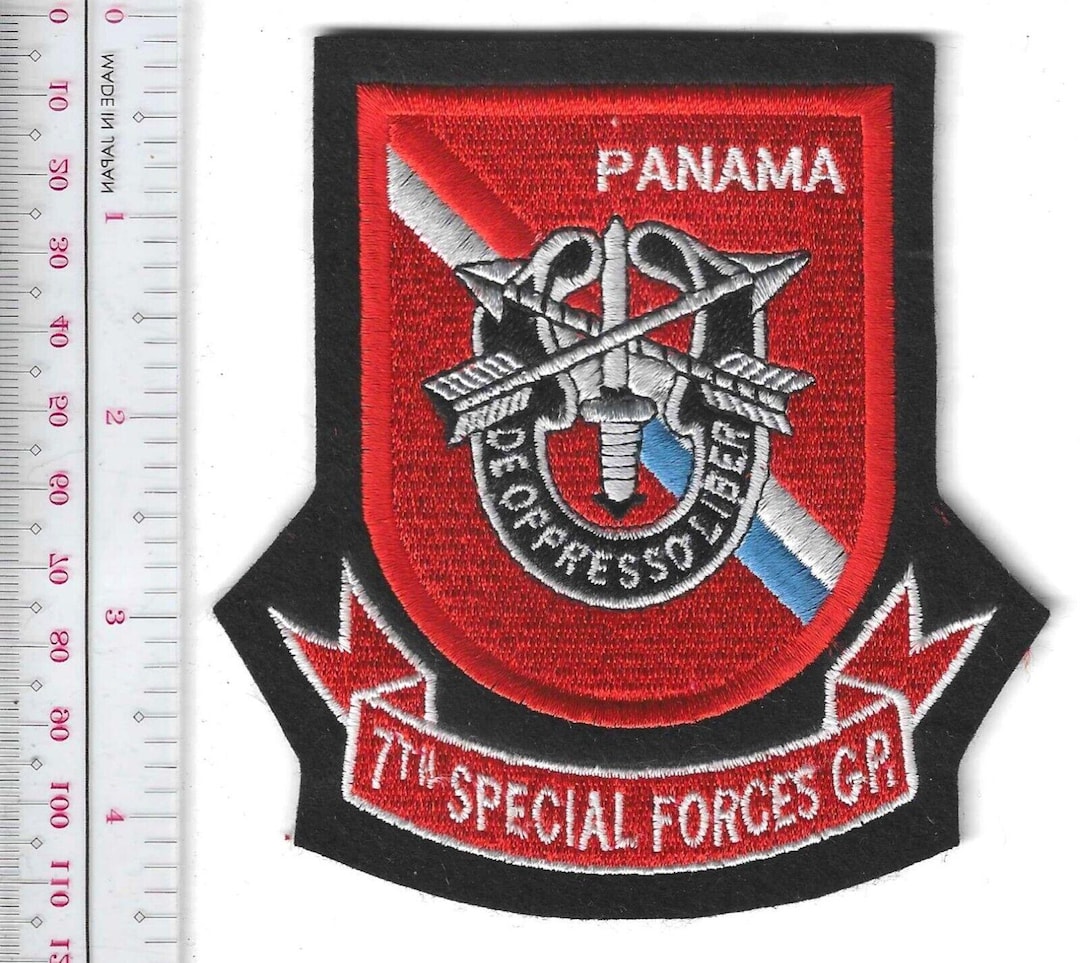 Green Beret US Army Panama 7th Special Forces Group Airborne Fort ...
