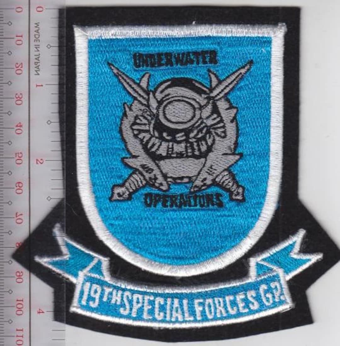 Airborne SCUBA US Army 19th Special Forces Group Underwater Operations ...