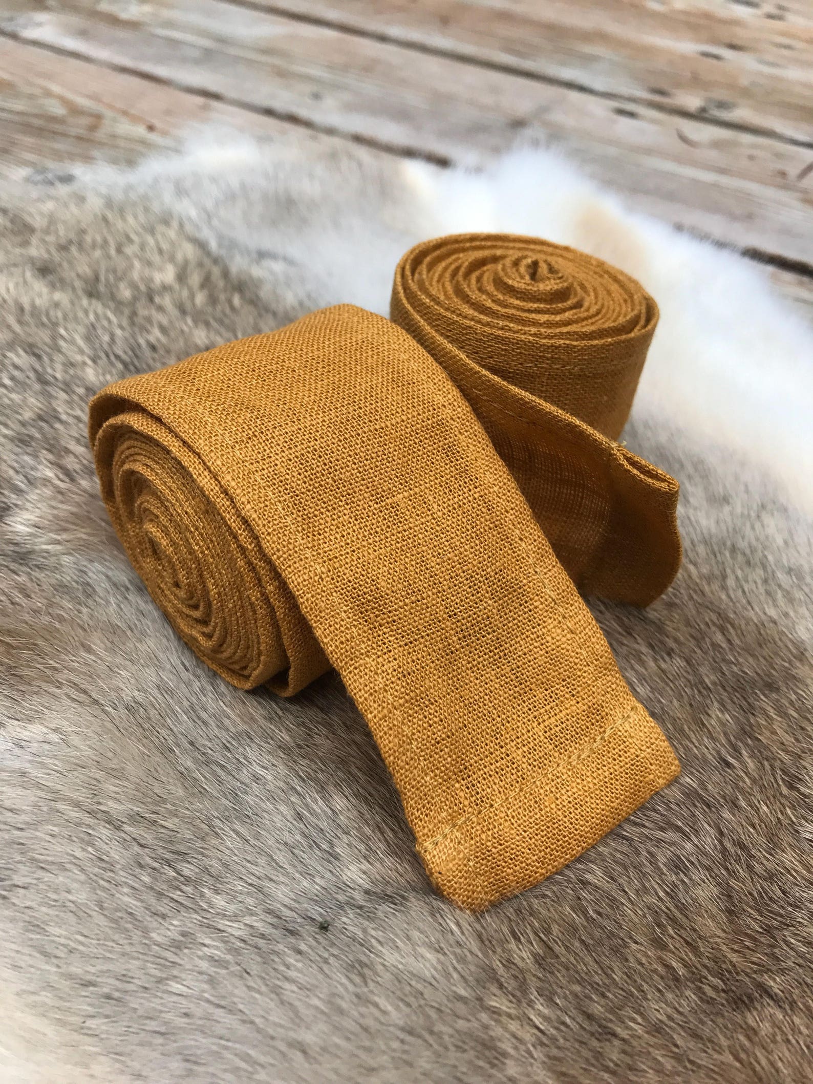 Viking Linen or Wool Arm Winingas Vindingr Wickelbander. Pair of Arm ...
