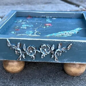 Farmhouse Riser 6x6- Painted in Spruce With a Flower Accent Mold ...