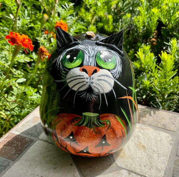 HALLOWEEN CAT GOURD Hand Painted Gourd Halloween Decor - Etsy