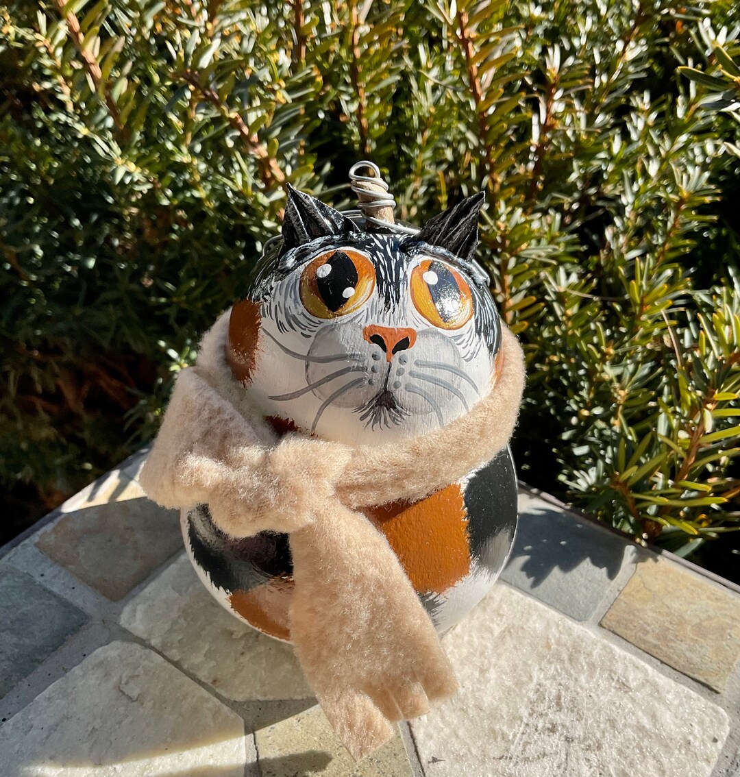 CAT GOURD ORNAMENT, Hand Painted Gourd, White Calico W/gold Eyes, Cat ...