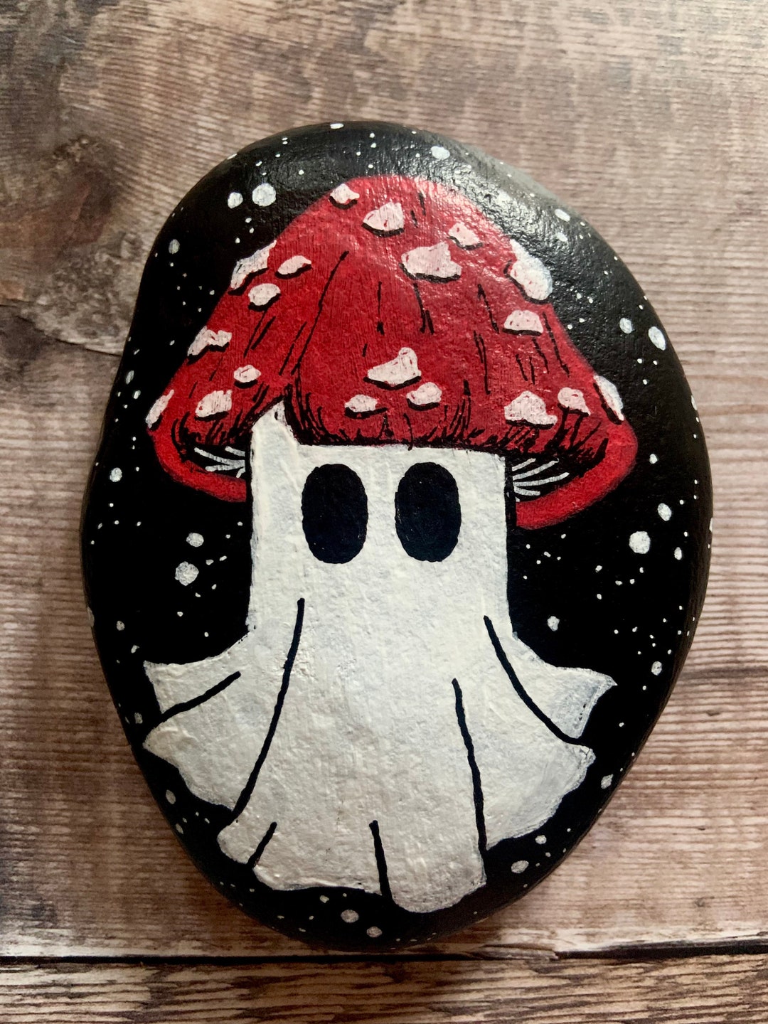 Hand Painted Mushroom Ghost Pebble | Halloween Home Decor | Mushroom ...