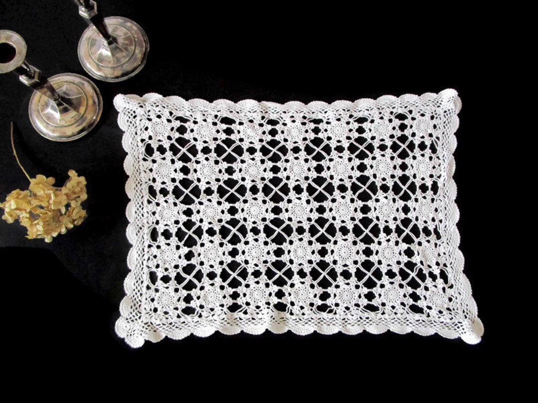Vintage Hand Made Crochet Table Runner White Cotton Lace Table Topper ...