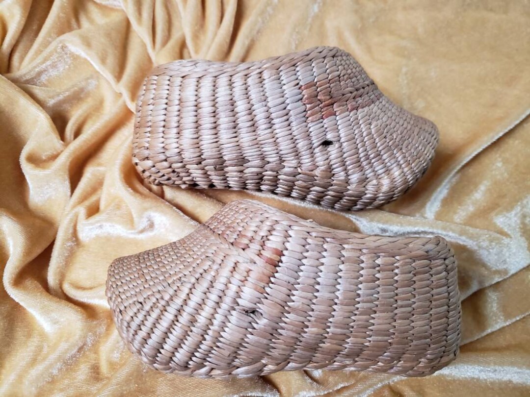 Vintage Children’s Shoes, Woven Raffia, Grass, Straw Shoes - Etsy