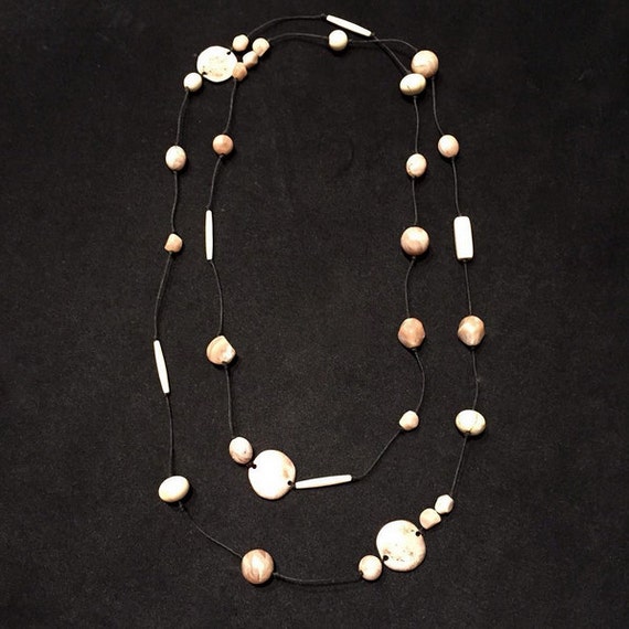 1990’s stone bead necklace in peace and black tones. … - Gem