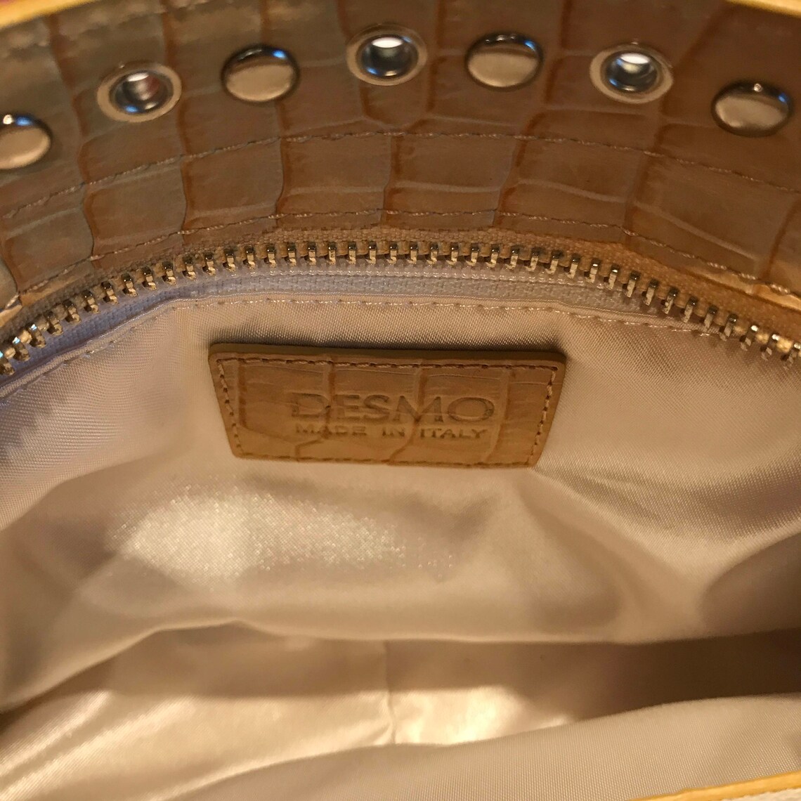 Vintage 90's Desmo Handbag Made in Italy Beige - Etsy