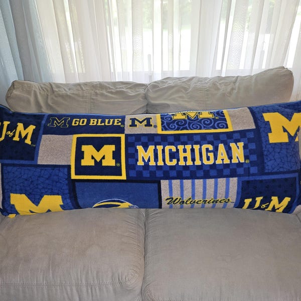 Michigan Pillow - Etsy